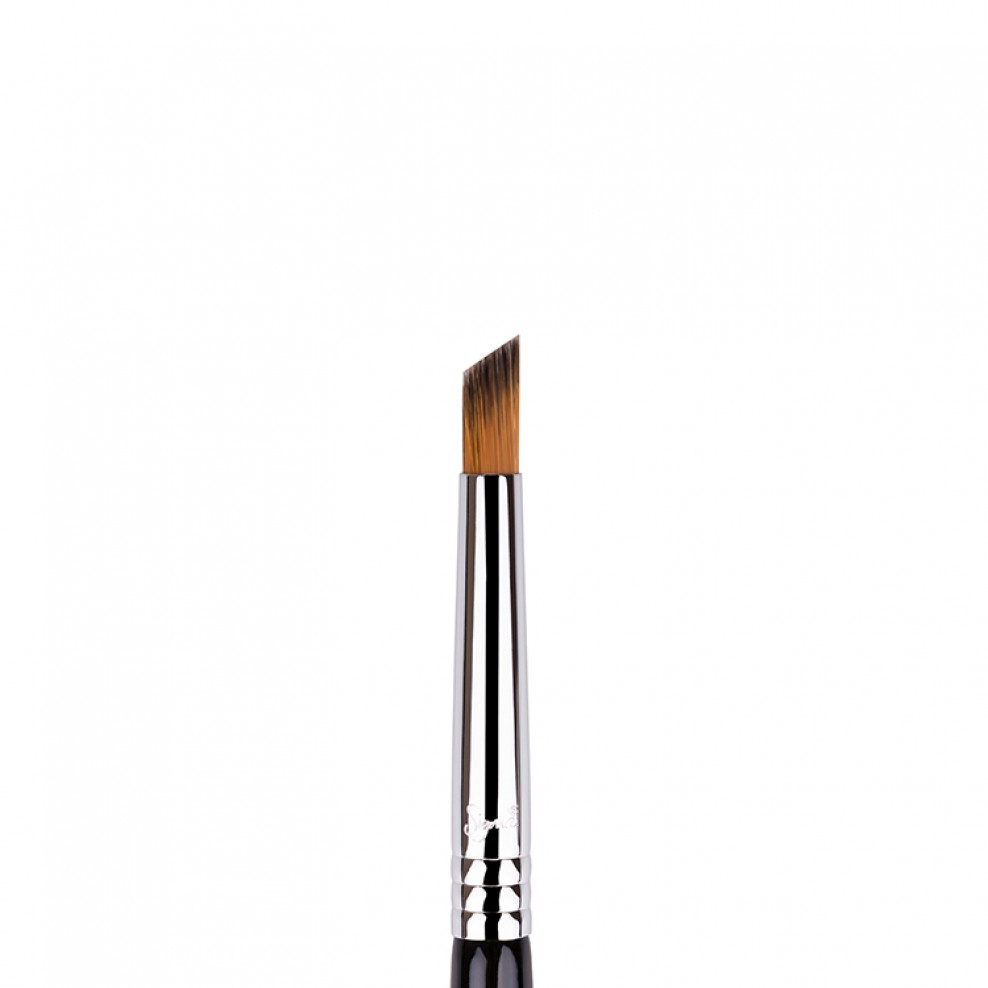 sigma brush concealer